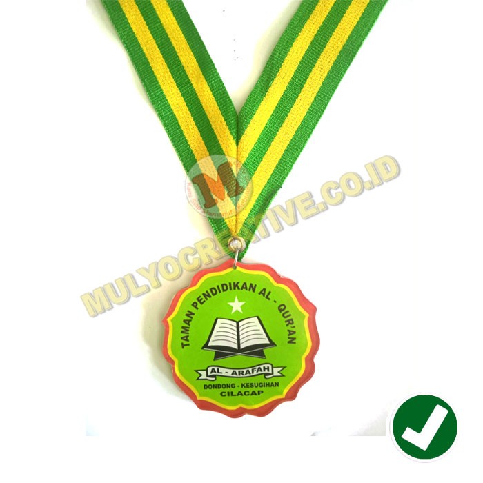 Jual Medali Mendali Madrasah – Logo Custom Murah – pesan name tag ...