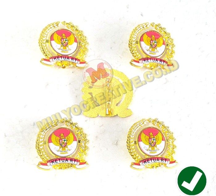 Pesan Pin Ketua RT Model Padi Dan Kapas Pin Bros Atribut Kerja Murah ...