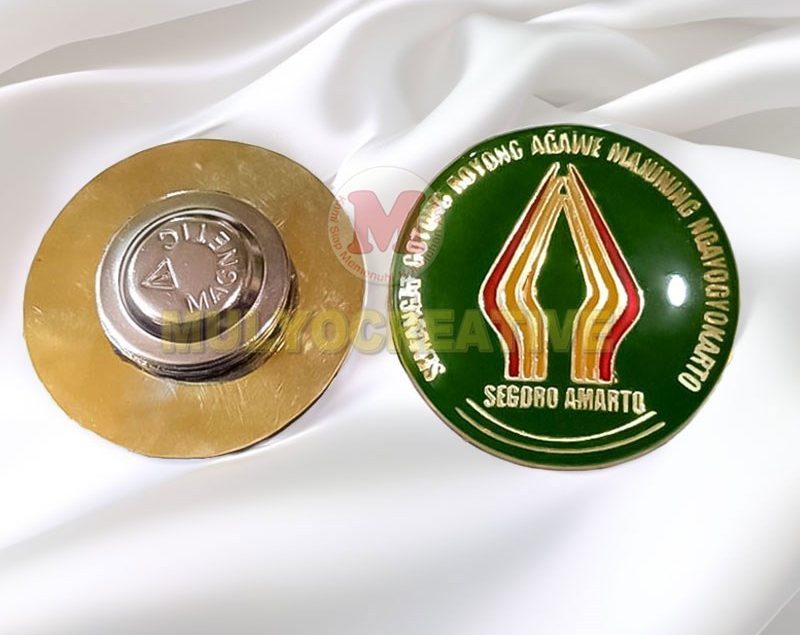 Beli Pin Satriya dan Lencana Segoro Amarto PNS ASN P3K DIY – pesan name ...