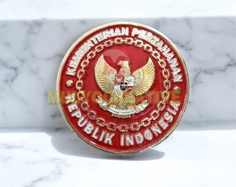 Jual Pin Topi Baret Kementrian Pertahanan Emblem Baret Bahan Logam ...