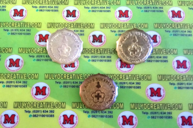 Pin PMI – Pesan Pin Palang Merah Indonesia – Bisa Custom – pesan name ...